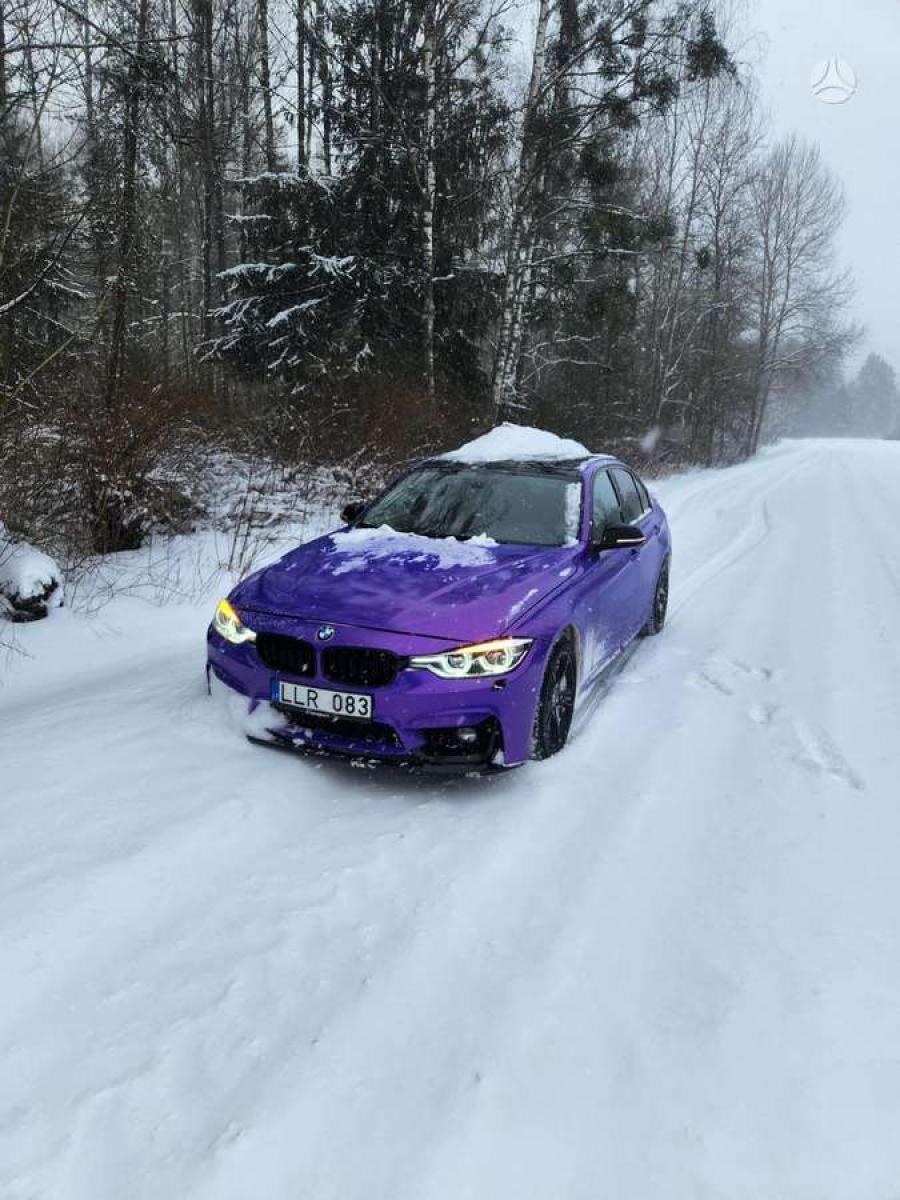 Violets BMW 320 2015 Druskininkai, ar dzinēja tilpumu 2.00 L un nobraukumu 229 tūkst. km par 11500 €, foto 19 vietnē AUTOMOTO.COM.LV