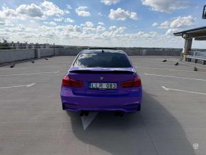 Violets BMW 320 2015 Viļņa, ar dzinēja tilpumu 2.00 L un nobraukumu 234 tūkst. km par 10500 €, foto 5 vietnē AUTOMOTO.COM.LV