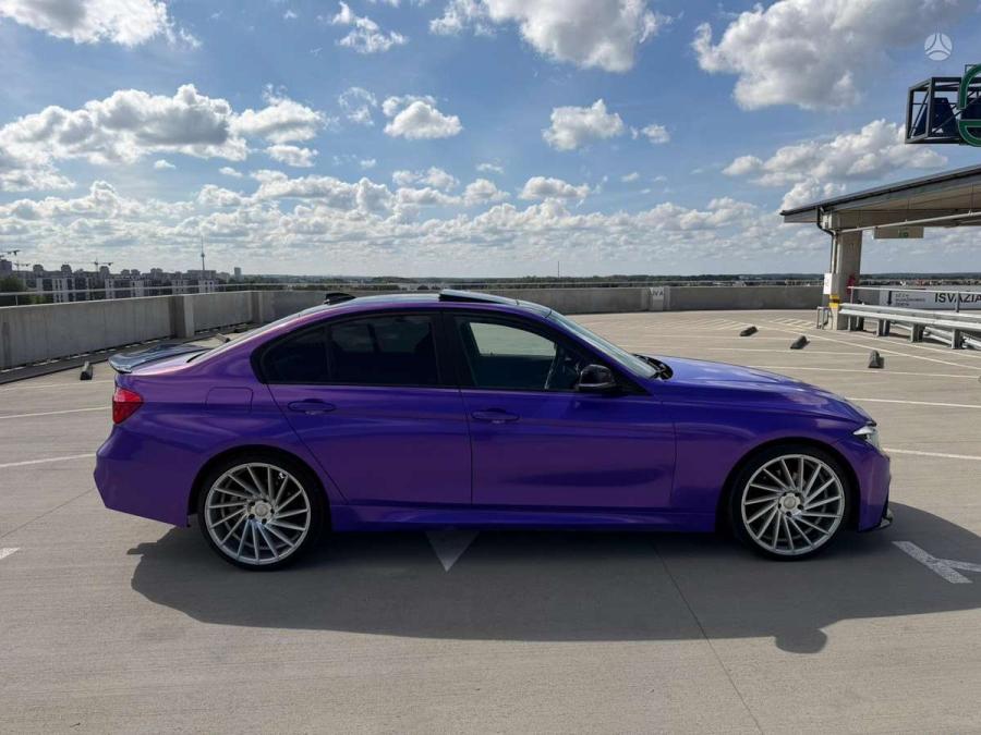 Violets BMW 320 2015 Viļņa, ar dzinēja tilpumu 2.00 L un nobraukumu 234 tūkst. km par 10500 €, foto 7 vietnē AUTOMOTO.COM.LV