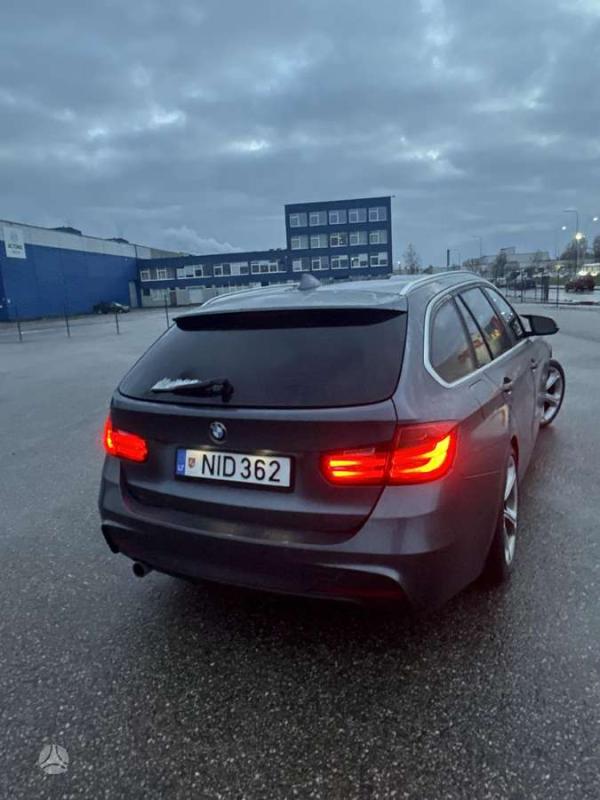 Violets BMW 320 2013 Kauņa, ar dzinēja tilpumu 2.00 L un nobraukumu 423 tūkst. km par 8400 €, foto 9 vietnē AUTOMOTO.COM.LV