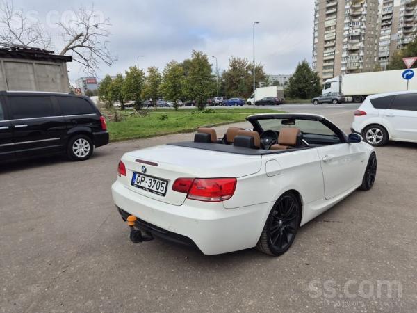White BMW 320 2007 in Riga, with an engine capacity of 2.00 L and mileage of 299 thousand km for 6290 €, photo 7 on AUTOMOTO.COM.LV