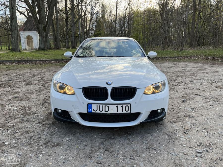 White BMW 320 2009 in Vilnius, with an engine capacity of 2.00 L and mileage of 190 thousand km for 7000 €, photo 1 on AUTOMOTO.COM.LV