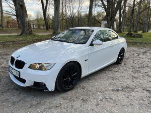 White BMW 320 2009 in Vilnius, with an engine capacity of 2.00 L and mileage of 190 thousand km for 7000 €, photo 4 on AUTOMOTO.COM.LV