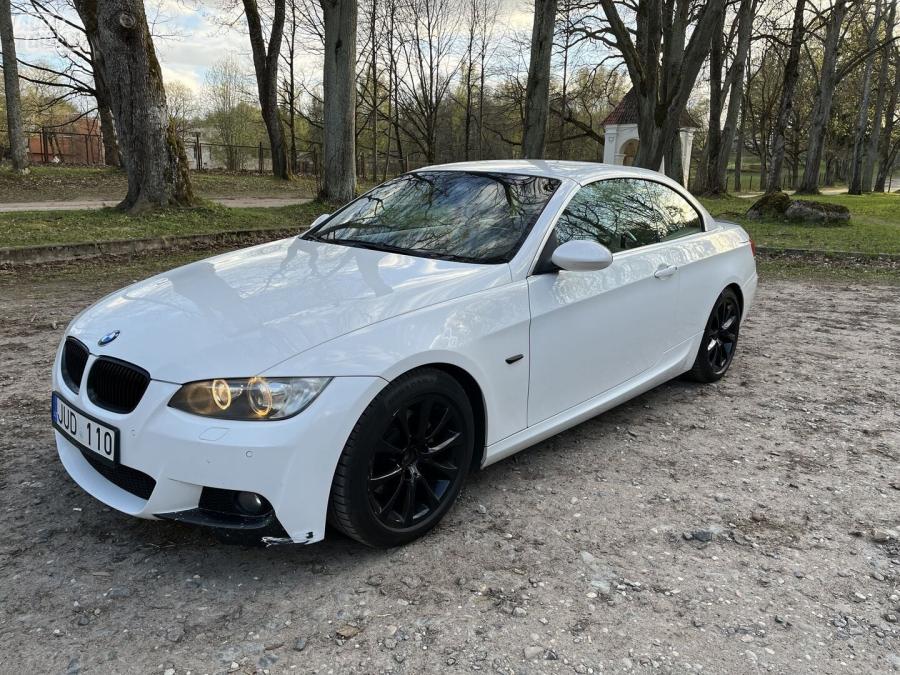 White BMW 320 2009 in Vilnius, with an engine capacity of 2.00 L and mileage of 190 thousand km for 7000 €, photo 4 on AUTOMOTO.COM.LV