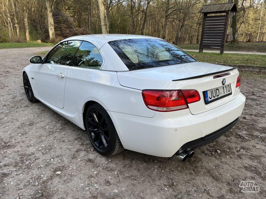 White BMW 320 2009 in Vilnius, with an engine capacity of 2.00 L and mileage of 190 thousand km for 7000 €, photo 6 on AUTOMOTO.COM.LV