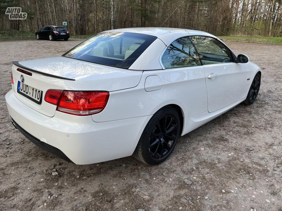 White BMW 320 2009 in Vilnius, with an engine capacity of 2.00 L and mileage of 190 thousand km for 7000 €, photo 7 on AUTOMOTO.COM.LV