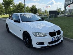 Balts BMW 320 2010 Viļņa, ar dzinēja tilpumu 2.00 L un nobraukumu 303 tūkst. km par 10400 €, foto 17 vietnē AUTOMOTO.COM.LV