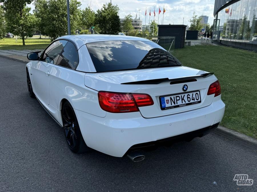 Balts BMW 320 2010 Viļņa, ar dzinēja tilpumu 2.00 L un nobraukumu 303 tūkst. km par 10400 €, foto 19 vietnē AUTOMOTO.COM.LV
