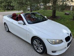 White BMW 320 2010 in Marijampole, with an engine capacity of 2.00 L and mileage of 290 thousand km for 6800 €, photo 14 on AUTOMOTO.COM.LV