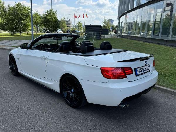 Balts BMW 320 2010 Viļņa, ar dzinēja tilpumu 2.00 L un nobraukumu 303 tūkst. km par 9999 €, foto 5 vietnē AUTOMOTO.COM.LV