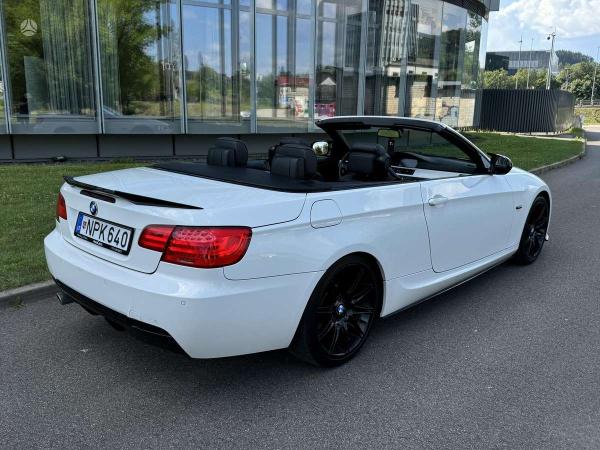 Balts BMW 320 2010 Viļņa, ar dzinēja tilpumu 2.00 L un nobraukumu 303 tūkst. km par 9999 €, foto 7 vietnē AUTOMOTO.COM.LV