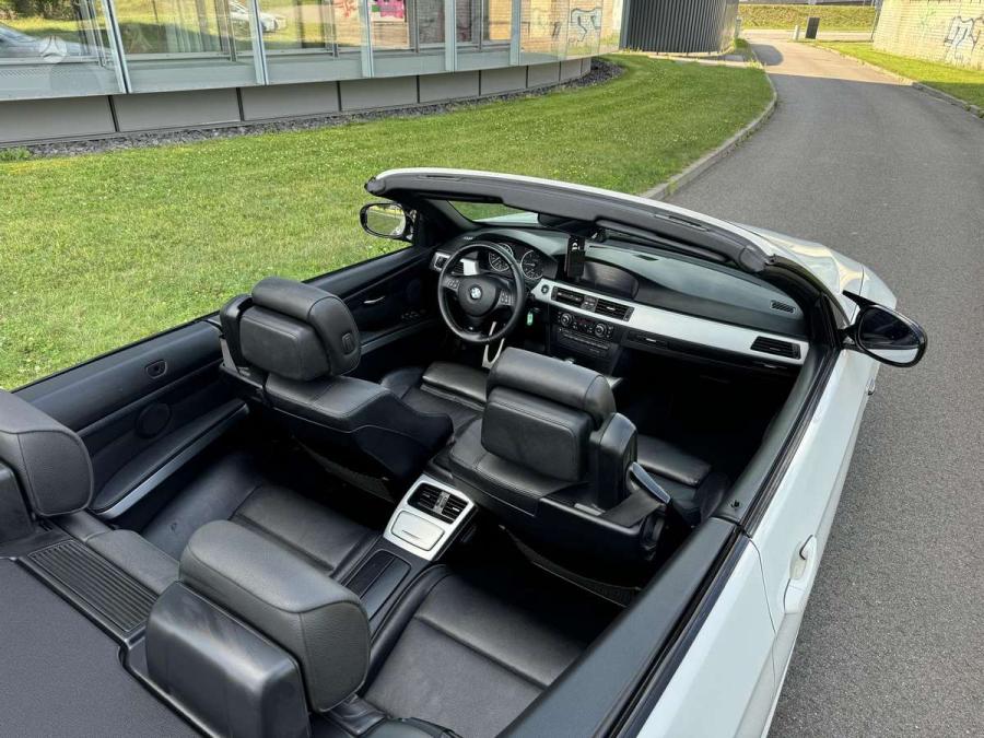 Balts BMW 320 2010 Viļņa, ar dzinēja tilpumu 2.00 L un nobraukumu 303 tūkst. km par 9999 €, foto 21 vietnē AUTOMOTO.COM.LV
