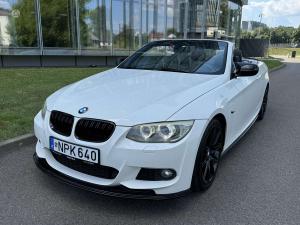 White BMW 320 2010 in Vilnius, with an engine capacity of 2.00 L and mileage of 303 thousand km for 9900 €, photo 3 on AUTOMOTO.COM.LV