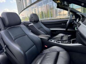White BMW 320 2010 in Vilnius, with an engine capacity of 2.00 L and mileage of 303 thousand km for 9900 €, photo 16 on AUTOMOTO.COM.LV