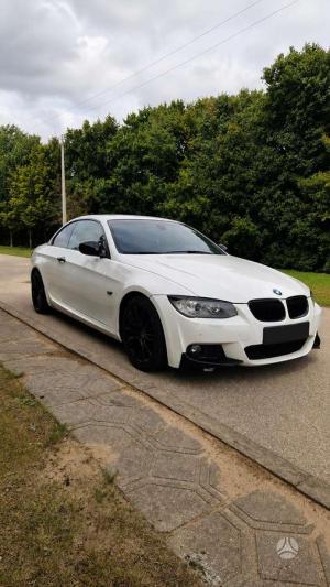 Balts BMW 320 2010 Jonava, ar dzinēja tilpumu 2.00 L un nobraukumu 268 tūkst. km par 9000 €, foto 19 vietnē AUTOMOTO.COM.LV