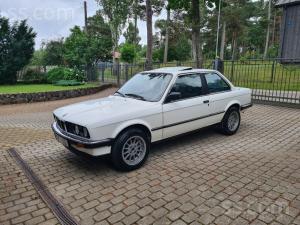 Белый БМВ 320 1986 в Талси, объемом двигателя 2.00 л и пробегом 226 тыс. км за 9000 €, фото 4 на AUTOMOTO.COM.LV