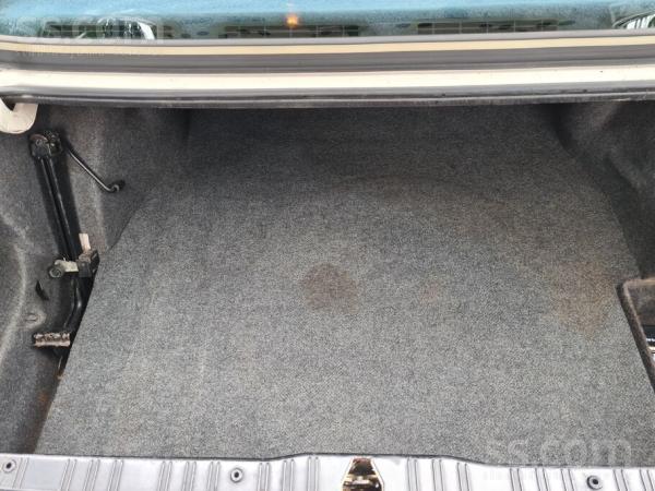 Balts BMW 320 1986 Talsi, ar dzinēja tilpumu 2.00 L un nobraukumu 226 tūkst. km par 9000 €, foto 9 vietnē AUTOMOTO.COM.LV