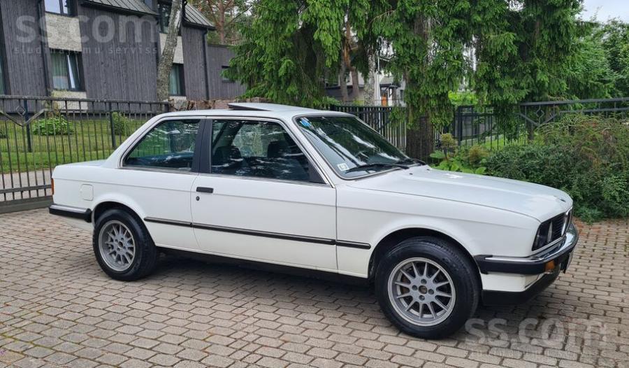 Balts BMW 320 1986 Talsi, ar dzinēja tilpumu 2.00 L un nobraukumu 226 tūkst. km par 8000 €, foto 5 vietnē AUTOMOTO.COM.LV