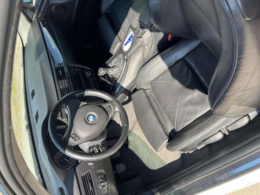 White BMW 320 2008 in Kaunas, with an engine capacity of 2.00 L and mileage of 215 thousand km for 4800 €, photo 7 on AUTOMOTO.COM.LV
