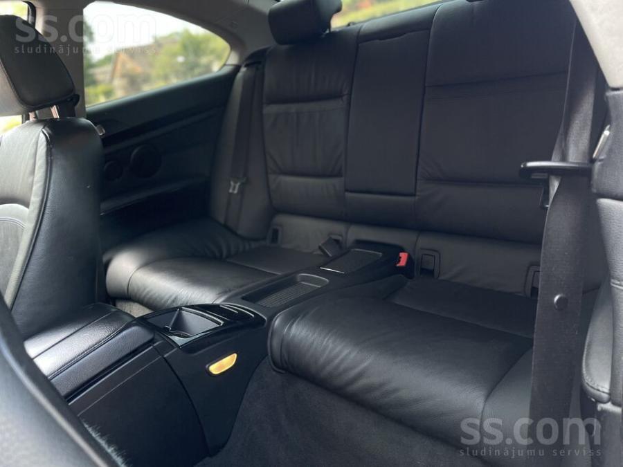White BMW 320 2008 in Preili, with an engine capacity of 2.00 L and mileage of 347 thousand km for 7900 €, photo 11 on AUTOMOTO.COM.LV