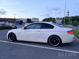 Balts BMW 320 2008 Preiļi, ar dzinēja tilpumu 2.00 L un nobraukumu 347 tūkst. km par 7600 €, foto 7 vietnē AUTOMOTO.COM.LV