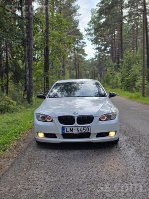 Balts BMW 320 2008 Rīga, ar dzinēja tilpumu 2.00 L un nobraukumu 251 tūkst. km par 5700 €, foto 3 vietnē AUTOMOTO.COM.LV