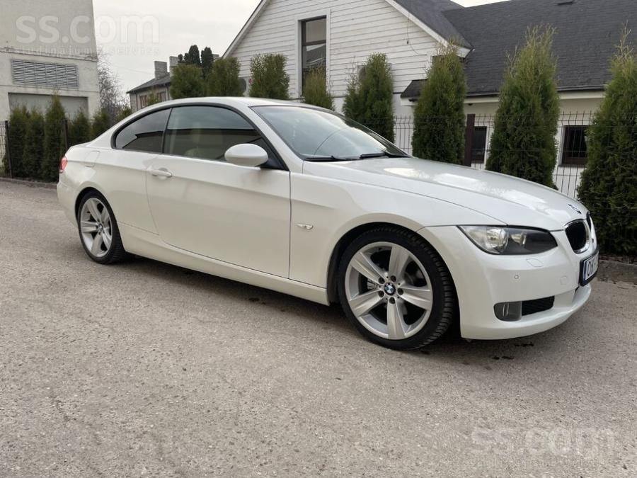 Balts BMW 320 2009 Talsi, ar dzinēja tilpumu 2.00 L un nobraukumu 256 tūkst. km par 7200 €, foto 7 vietnē AUTOMOTO.COM.LV
