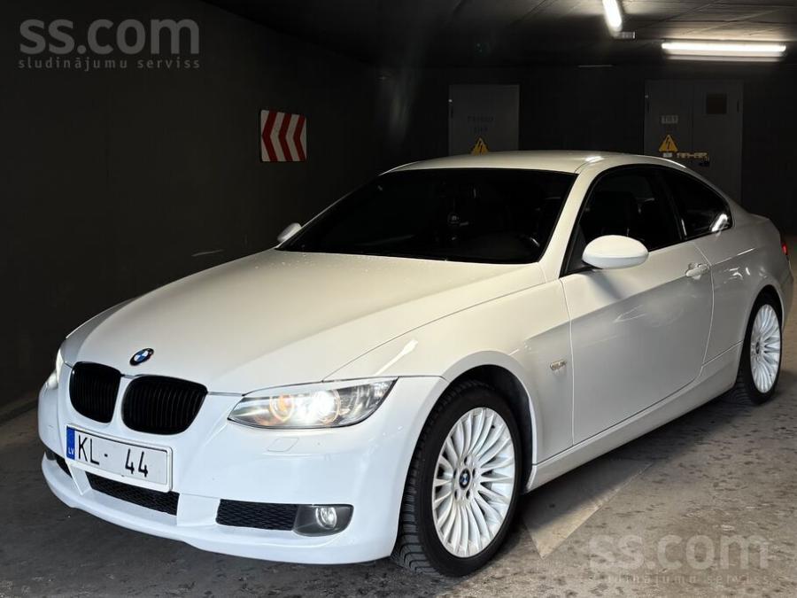 Balts BMW 320 2009 Rīga, ar dzinēja tilpumu 2.00 L un nobraukumu 253 tūkst. km par 7900 €, foto 1 vietnē AUTOMOTO.COM.LV