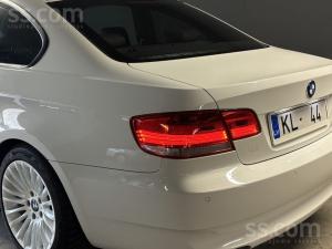 Balts BMW 320 2009 Rīga, ar dzinēja tilpumu 2.00 L un nobraukumu 253 tūkst. km par 7900 €, foto 8 vietnē AUTOMOTO.COM.LV
