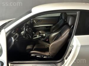 Balts BMW 320 2009 Rīga, ar dzinēja tilpumu 2.00 L un nobraukumu 253 tūkst. km par 7900 €, foto 10 vietnē AUTOMOTO.COM.LV