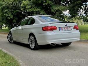 Balts BMW 320 2010 Cēsis, ar dzinēja tilpumu 2.00 L un nobraukumu 331 tūkst. km par 6650 €, foto 5 vietnē AUTOMOTO.COM.LV