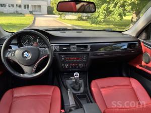 Balts BMW 320 2010 Cēsis, ar dzinēja tilpumu 2.00 L un nobraukumu 331 tūkst. km par 6650 €, foto 17 vietnē AUTOMOTO.COM.LV