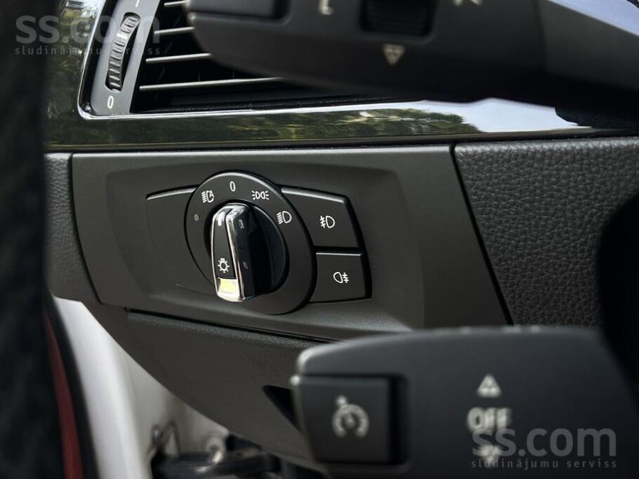Balts BMW 320 2010 Cēsis, ar dzinēja tilpumu 2.00 L un nobraukumu 331 tūkst. km par 6650 €, foto 22 vietnē AUTOMOTO.COM.LV