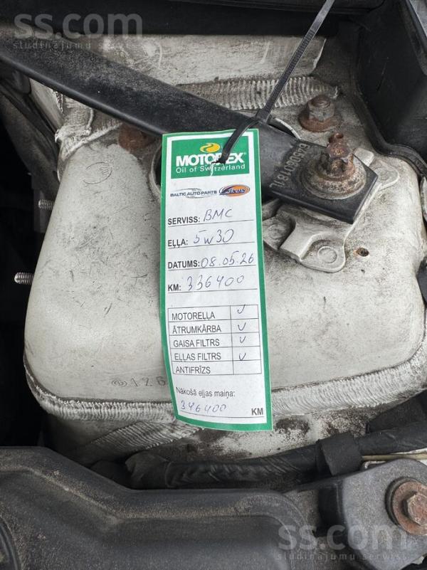 Balts BMW 320 2010 Rīga, ar dzinēja tilpumu 2.00 L un nobraukumu 339 tūkst. km par 7100 €, foto 9 vietnē AUTOMOTO.COM.LV