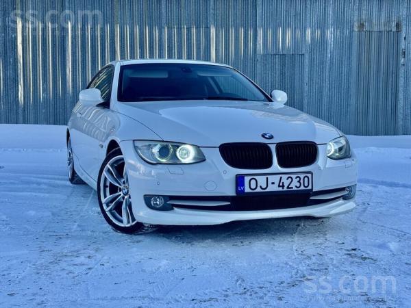 White BMW 320 2011 in Jelgava, with an engine capacity of 2.00 L and mileage of 0 thousand km for 8500 €, photo 2 on AUTOMOTO.COM.LV
