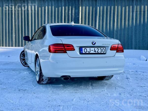 White BMW 320 2011 in Jelgava, with an engine capacity of 2.00 L and mileage of 0 thousand km for 8500 €, photo 7 on AUTOMOTO.COM.LV