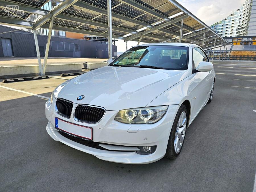 Balts BMW 320 2011 Viļņa, ar dzinēja tilpumu 2.00 L un nobraukumu 331 tūkst. km par 7900 €, foto 3 vietnē AUTOMOTO.COM.LV