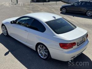 Balts BMW 320 2012 Valmiera, ar dzinēja tilpumu 2.00 L un nobraukumu 359 tūkst. km par 8900 €, foto 6 vietnē AUTOMOTO.COM.LV