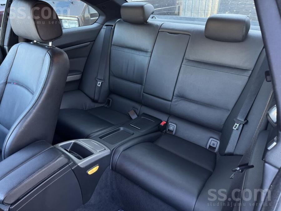 Balts BMW 320 2012 Valmiera, ar dzinēja tilpumu 2.00 L un nobraukumu 359 tūkst. km par 8900 €, foto 13 vietnē AUTOMOTO.COM.LV