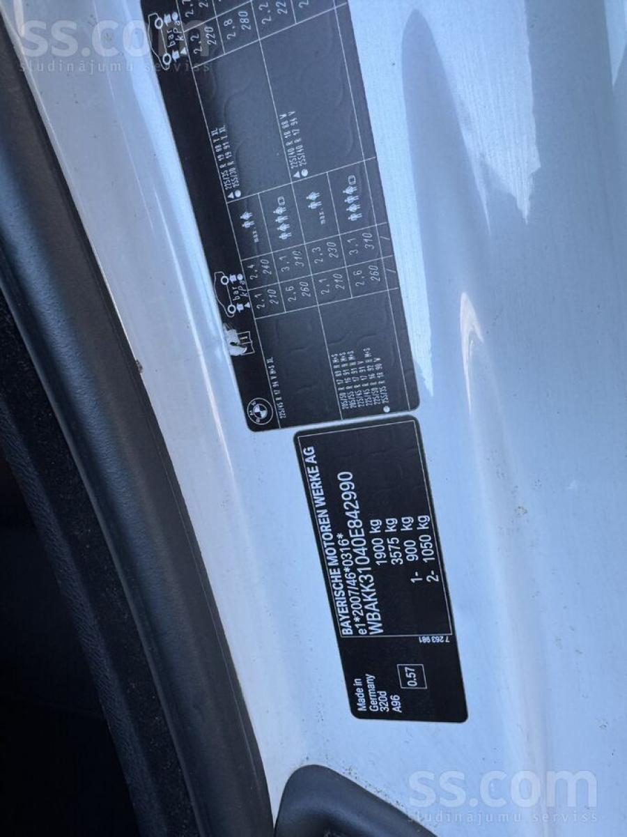 Balts BMW 320 2012 Valmiera, ar dzinēja tilpumu 2.00 L un nobraukumu 359 tūkst. km par 8900 €, foto 21 vietnē AUTOMOTO.COM.LV