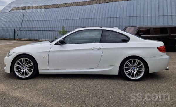 Balts BMW 320 2012 Valmiera, ar dzinēja tilpumu 2.00 L un nobraukumu 359 tūkst. km par 8700 €, foto 2 vietnē AUTOMOTO.COM.LV