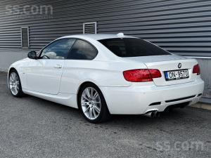 Balts BMW 320 2012 Rīga, ar dzinēja tilpumu 2.00 L un nobraukumu 361 tūkst. km par 8400 €, foto 4 vietnē AUTOMOTO.COM.LV