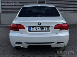 Balts BMW 320 2012 Rīga, ar dzinēja tilpumu 2.00 L un nobraukumu 361 tūkst. km par 8400 €, foto 5 vietnē AUTOMOTO.COM.LV