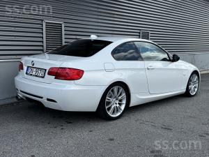 Balts BMW 320 2012 Rīga, ar dzinēja tilpumu 2.00 L un nobraukumu 361 tūkst. km par 8400 €, foto 6 vietnē AUTOMOTO.COM.LV