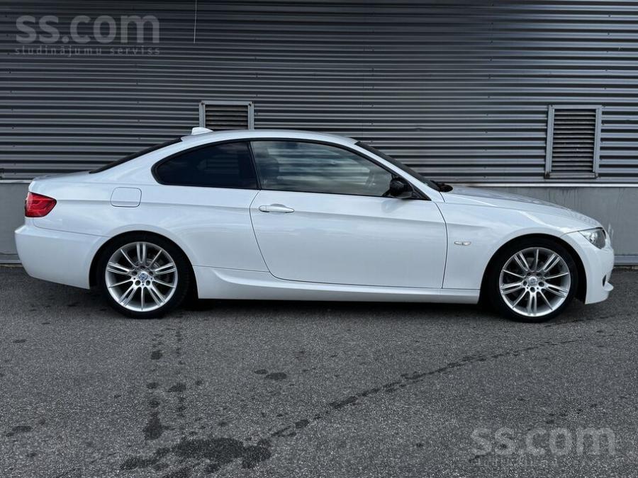 Balts BMW 320 2012 Rīga, ar dzinēja tilpumu 2.00 L un nobraukumu 361 tūkst. km par 8400 €, foto 7 vietnē AUTOMOTO.COM.LV