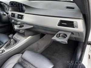 Balts BMW 320 2012 Rīga, ar dzinēja tilpumu 2.00 L un nobraukumu 361 tūkst. km par 8400 €, foto 14 vietnē AUTOMOTO.COM.LV