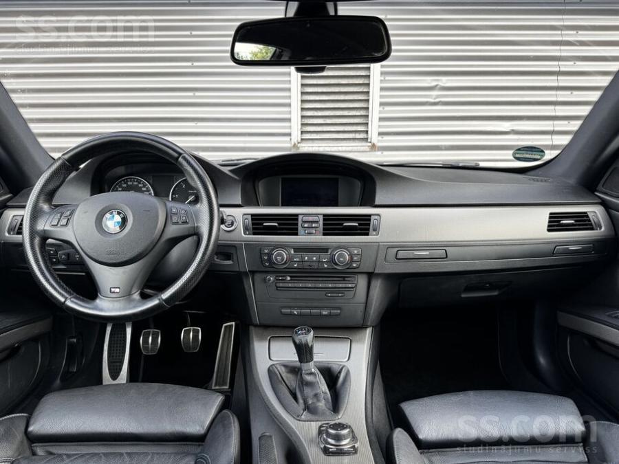 Balts BMW 320 2012 Rīga, ar dzinēja tilpumu 2.00 L un nobraukumu 361 tūkst. km par 8400 €, foto 16 vietnē AUTOMOTO.COM.LV