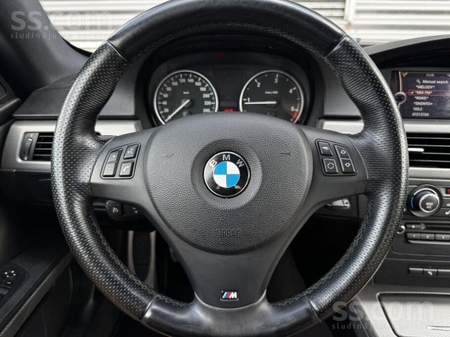 Balts BMW 320 2012 Rīga, ar dzinēja tilpumu 2.00 L un nobraukumu 361 tūkst. km par 8400 €, foto 17 vietnē AUTOMOTO.COM.LV