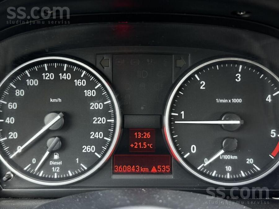 Balts BMW 320 2012 Rīga, ar dzinēja tilpumu 2.00 L un nobraukumu 361 tūkst. km par 8400 €, foto 18 vietnē AUTOMOTO.COM.LV