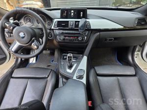 White BMW 320 2014 in Riga, with an engine capacity of 2.00 L and mileage of 350 thousand km for 13999 €, photo 7 on AUTOMOTO.COM.LV